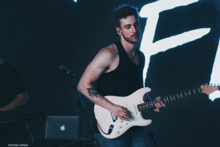 Booking Two Feet Agent Info & Pricing for Private & Corporate Events